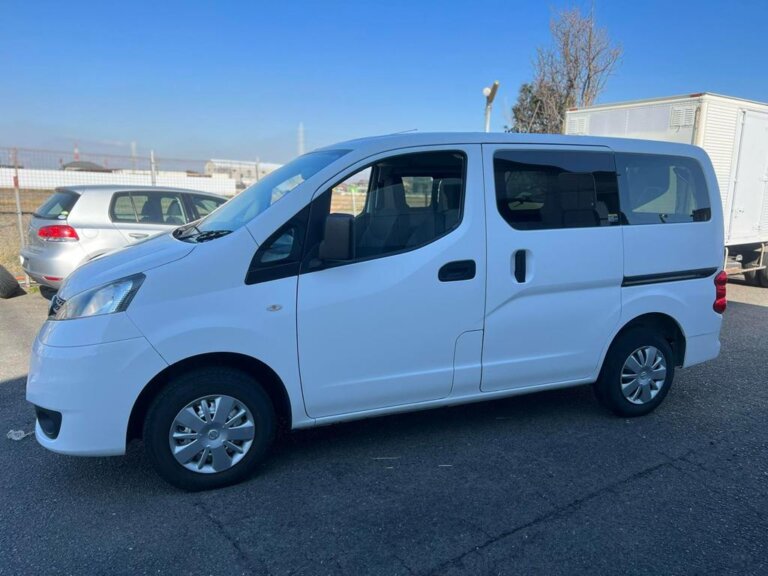 Nissan NV200 for sale in Kenya